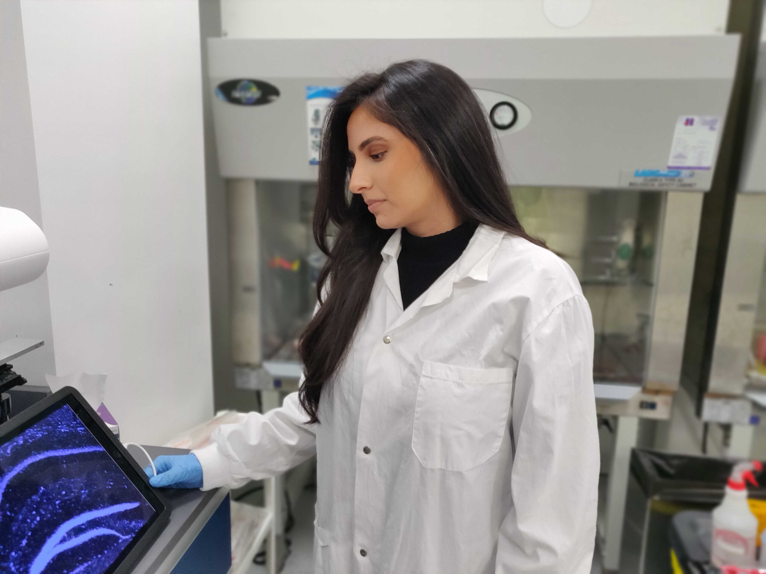Trainee Profile: Hitasha Bajaj - Djavad Mowafaghian Centre for Brain ...